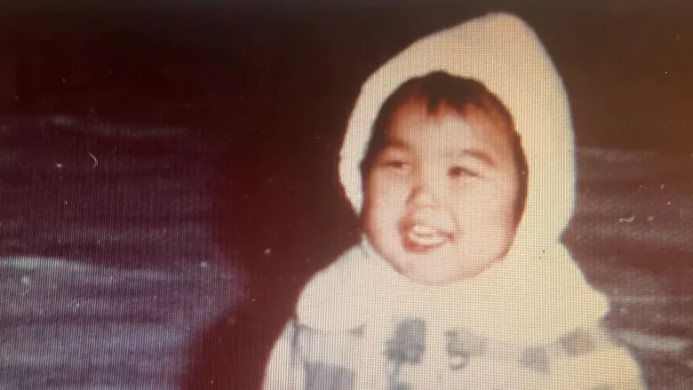 Sixties Scoop survivor reconnects with birth mom, discovers her culture ...