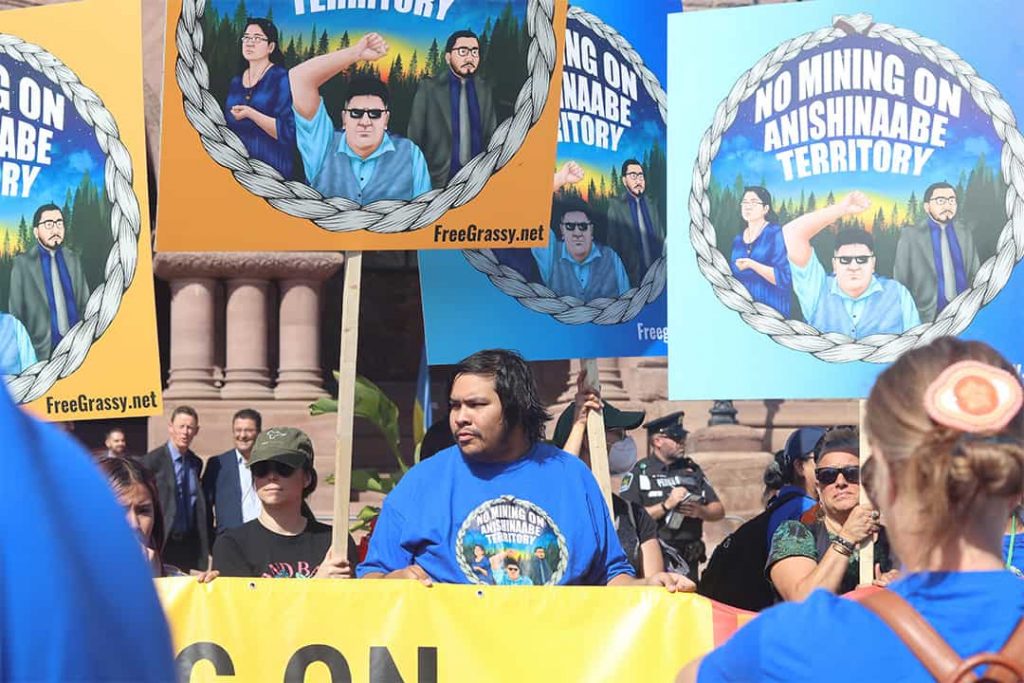 Thousands protest, demanding Ontario government stop mining on First ...